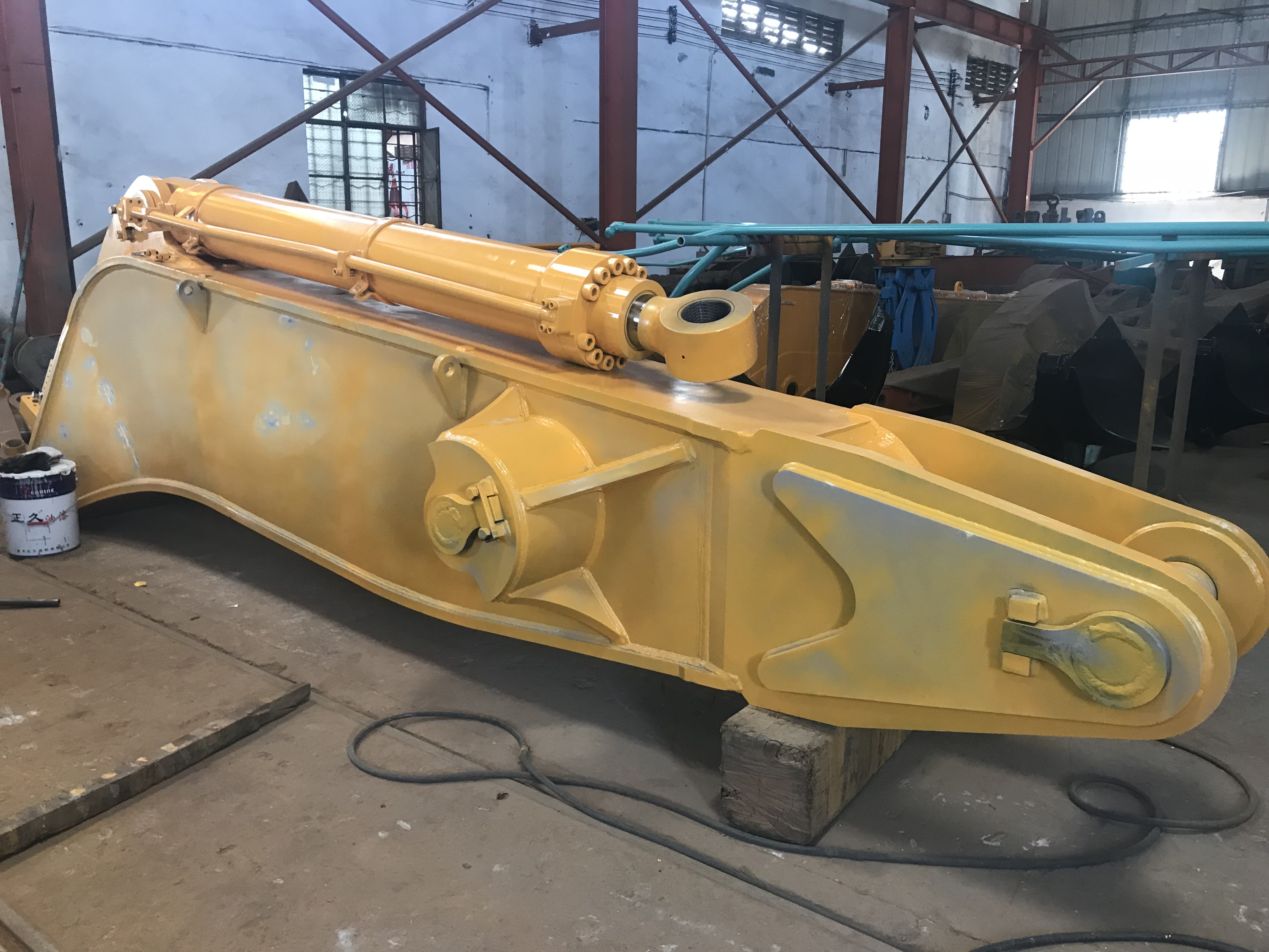 High quality rock boom arm 35-44 tons excavator rock and arm heavy duty ...